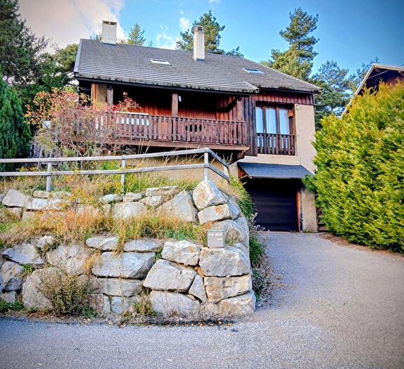 Maison à vendre - Laye - 6 pièces - 5 chambres