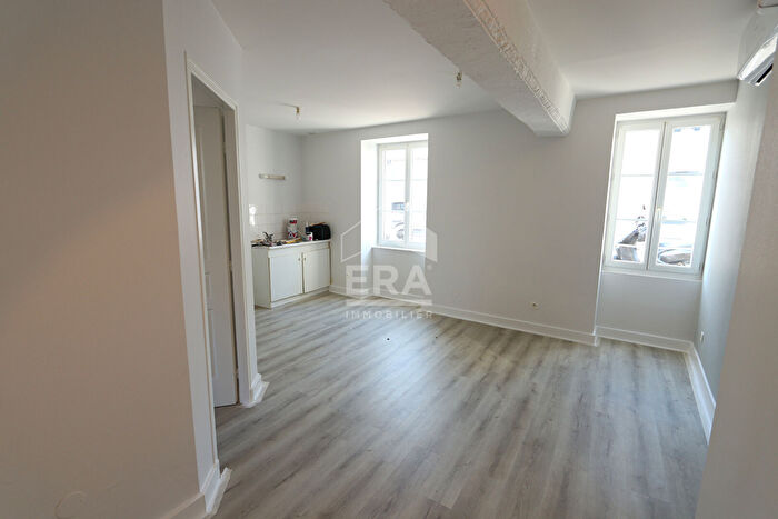 Appartement à louer - Olivet, Centre-ville - 2 pièces - 1 chambre