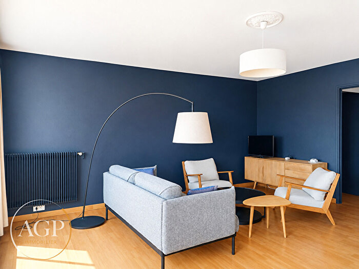 Appartement 4 pièces à louer à Orléans, Saint-Vincent, Pasteur