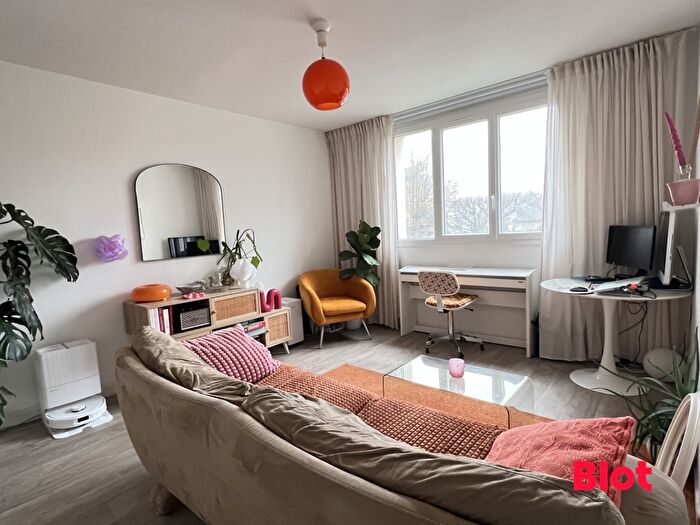 Appartement à vendre - Quartiers Sud-Ouest, Bréquigny - 2 pièces - 1 chambre