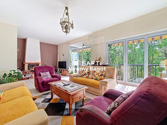 Maison à vendre - La Membrolle-sur-Choisille - 7 pièces - 5 chambres