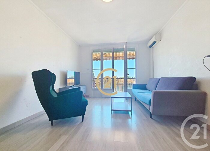 Appartement 5 pièces à Salon-de-Provence, Aires de la Dime, Le Quintin, à vendre