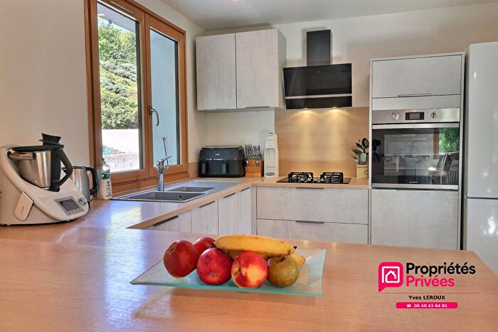 Maison 7 pièces à vendre à Contamine-Sarzin