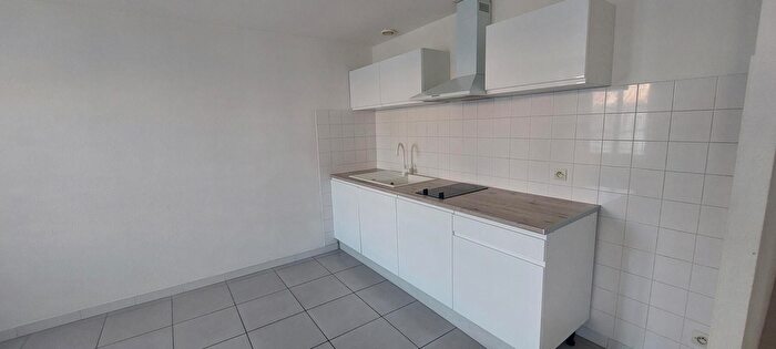 Castelnaudary, Centre-ville, Gare, La Baffe - Appartement 2 pièces à louer