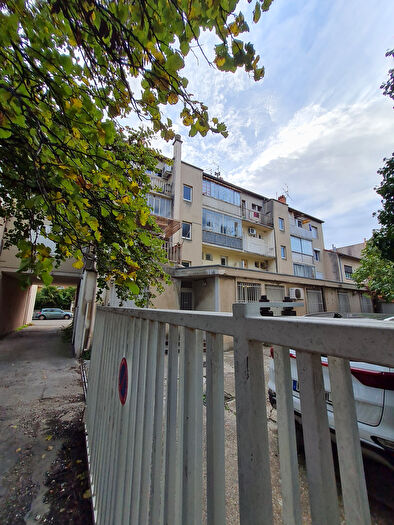 Appartement 1 pièce à Avignon, Les Sources, à vendre