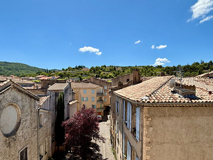 Appartement 2 pièces à Apt, à vendre