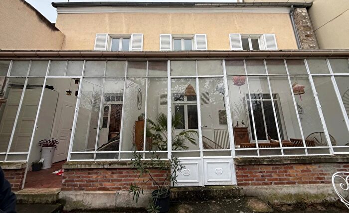 Maison 6 pièces à Melun, Centre-ville, à vendre