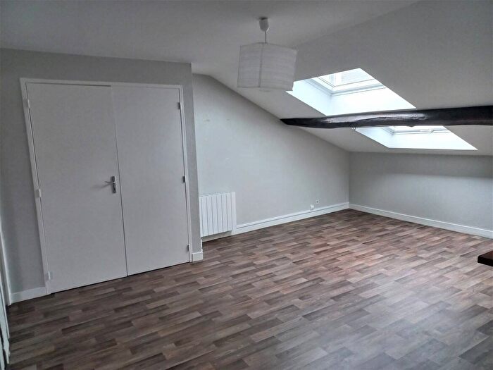 Appartement à louer - Centre-Hôtel de Ville, Limoges - 2 pièces - 1 chambre