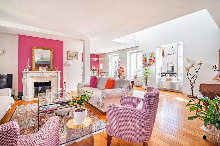 Appartement à vendre - Saint-Germain-en-Laye, Centre-ville, Quartiers forestiers - 5 pièces - 3 chambres