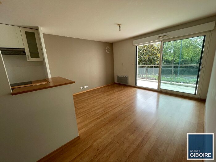 Appartement à louer - Quartiers Nord-Est, Beaulieu - 3 pièces - 2 chambres