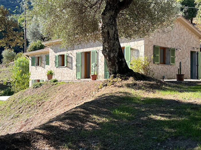 Maison à vendre - Vico - 5 pièces - 3 chambres