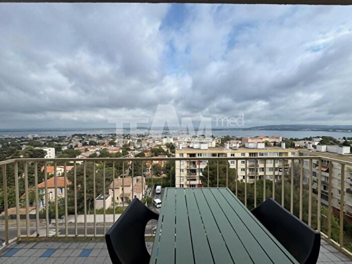 Mont Saint Clair-Hôtel de Ville, Sète : Appartement 4 pièces à louer