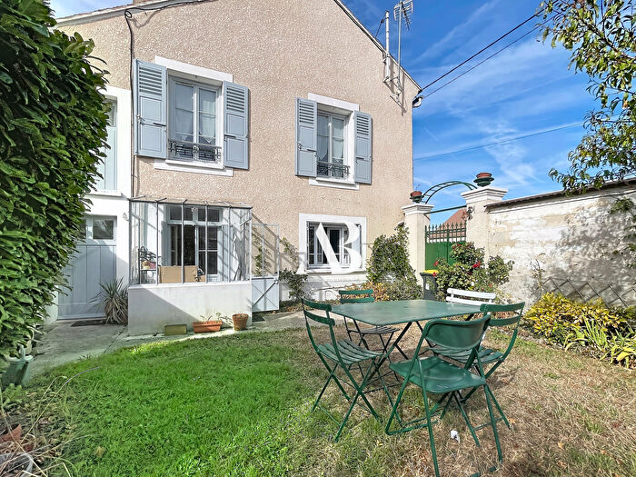 Maison 4 pièces à vendre à La Chapelle-Gauthier
