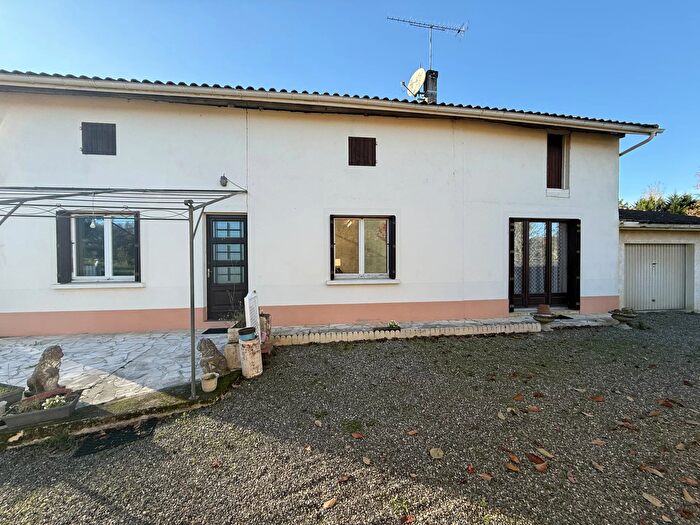 Maison à vendre - Nogaro - 4 pièces - 3 chambres