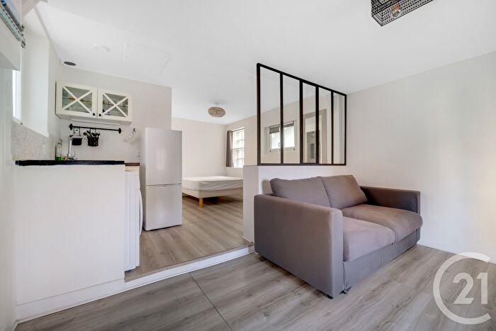 Appartement à vendre - Issy-les-Moulineaux, Les Epinettes, Le Fort, Les Hauts dIssy - 1 pièce