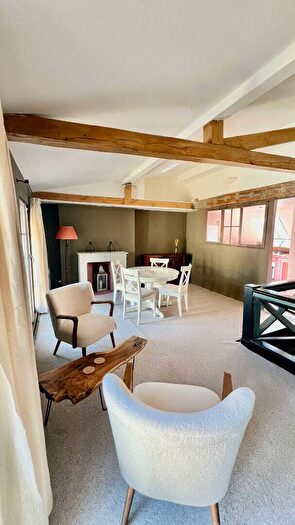 Appartement à louer - Saint Gervais, Paris ème - 3 pièces - 2 chambres