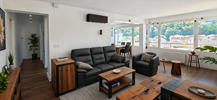 Appartement à vendre - Aix-les-Bains, Ouest - 4 pièces - 3 chambres