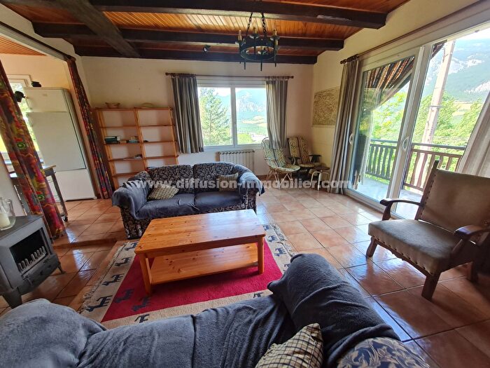 Maison à vendre - Uvernet-Fours - 5 pièces - 4 chambres