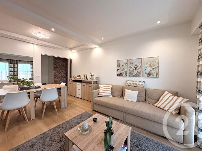Appartement à vendre - Vénissieux, Jean Moulin, Henri Wallon - 3 pièces - 1 chambre