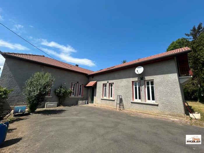 Maison 8 pièces à Aubarède, à vendre