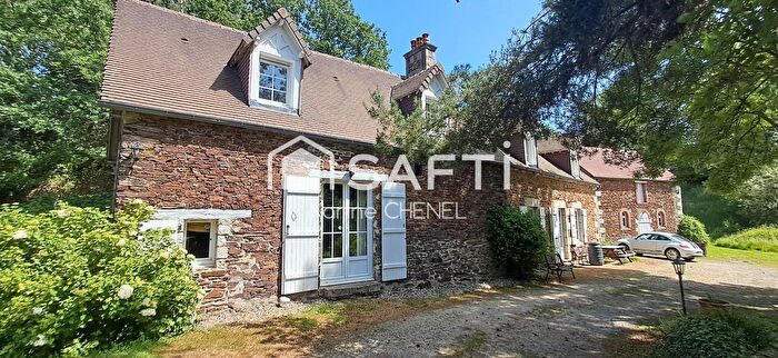 Bagnoles-de-lOrne - Maison 5 pièces à vendre