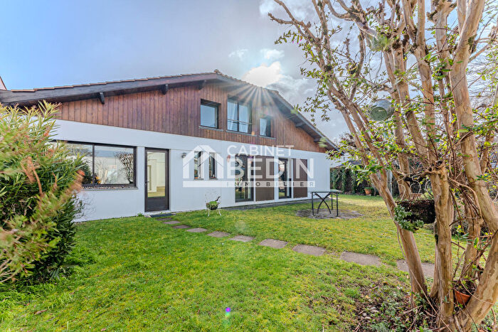 Maison à vendre - Saint-Médard-en-Jalles, Corbiac, Gajac, Magudas - 6 pièces - 5 chambres