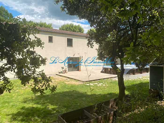 Maison 7 pièces à Thoiras, à vendre
