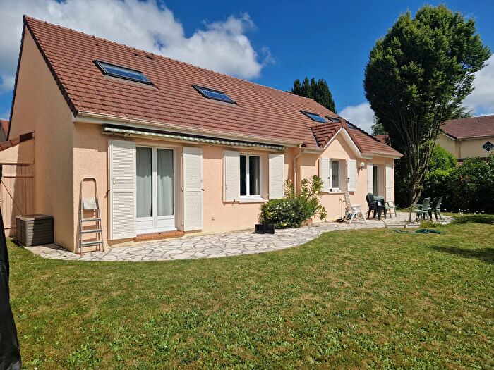 Maison à vendre - Guyancourt, LEurope - 8 pièces - 6 chambres