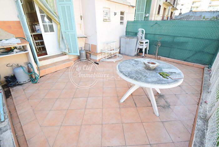 Appartement à vendre - Nice, Saint-Roch - 2 pièces - 1 chambre