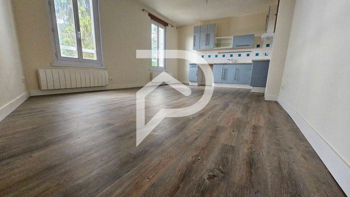 Bas de la Ville, Montataire - Appartement 3 pièces à louer