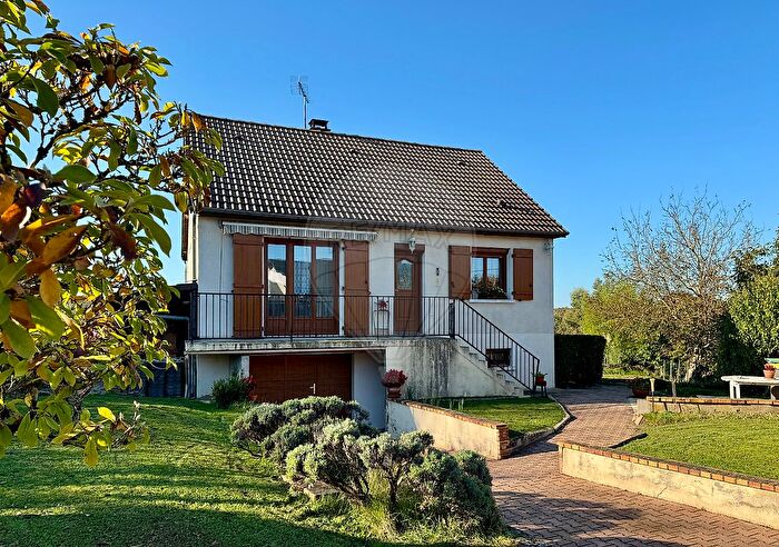 Maison à vendre - Cours-les-Barres - 5 pièces - 4 chambres