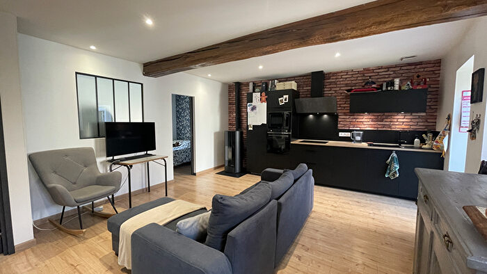 Maison à vendre - La Rochepot - 3 pièces - 2 chambres