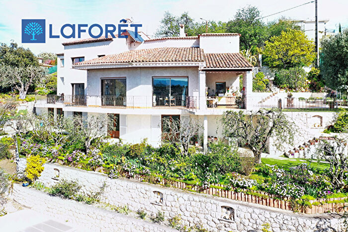 Cagnes-sur-Mer, Le Vallon des Vaux, La Campanette, Montaleigne : Maison 10 pièces à vendre