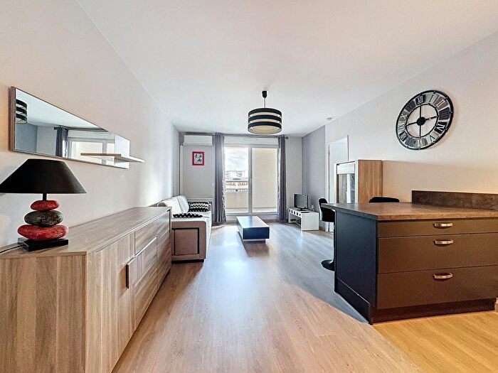 Appartement à louer - Ajaccio, Les Salines, Candia - 2 pièces - 1 chambre