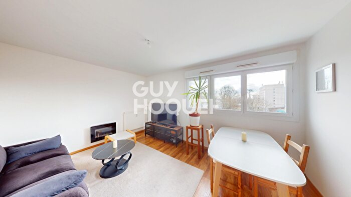 Appartement à vendre - Longvic - 4 pièces - 3 chambres