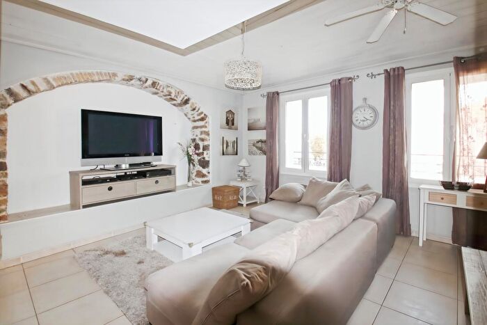 Appartement à vendre - Saint-Raphaël, Centre-ville - 2 pièces - 1 chambre