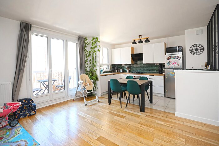 Appartement à vendre - Montreuil, Centre-ville - 3 pièces - 2 chambres