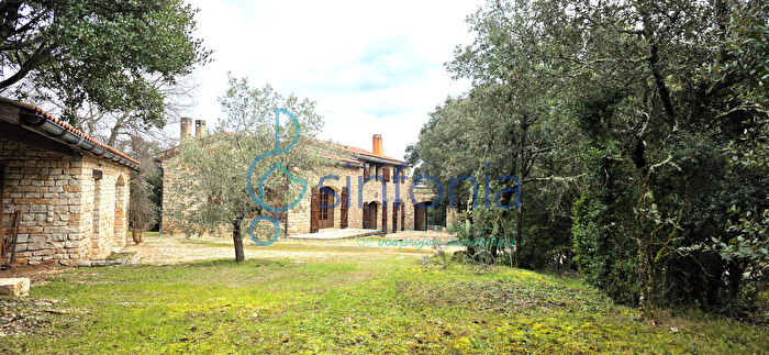 Maison à vendre - Méjannes-le-Clap - 7 pièces - 4 chambres