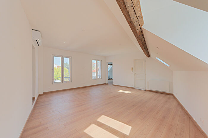 Saint-Germain-en-Laye, Centre-ville, Quartiers forestiers : Appartement 4 pièces à vendre