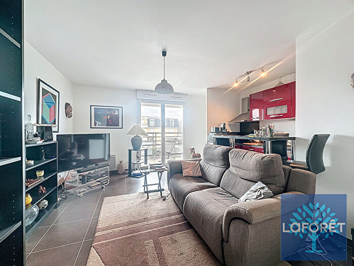 Appartement à vendre - Vigneux-sur-Seine, Les Bergeries, Rouvres - 3 pièces - 2 chambres