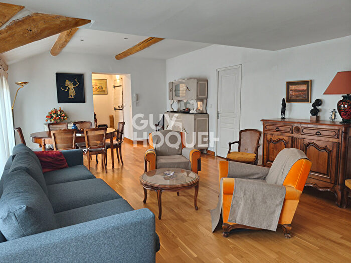 Appartement 2 pièces à louer à Avignon, Palais des Papes, Zone Piétonne