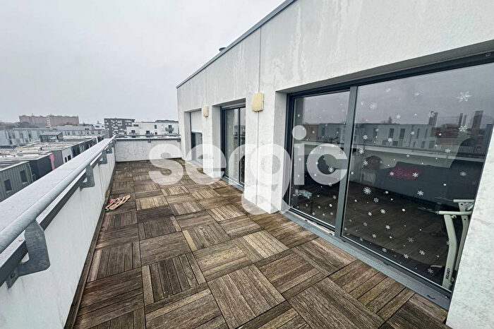 Appartement à vendre - Lille, Lille-Sud - 3 pièces - 2 chambres