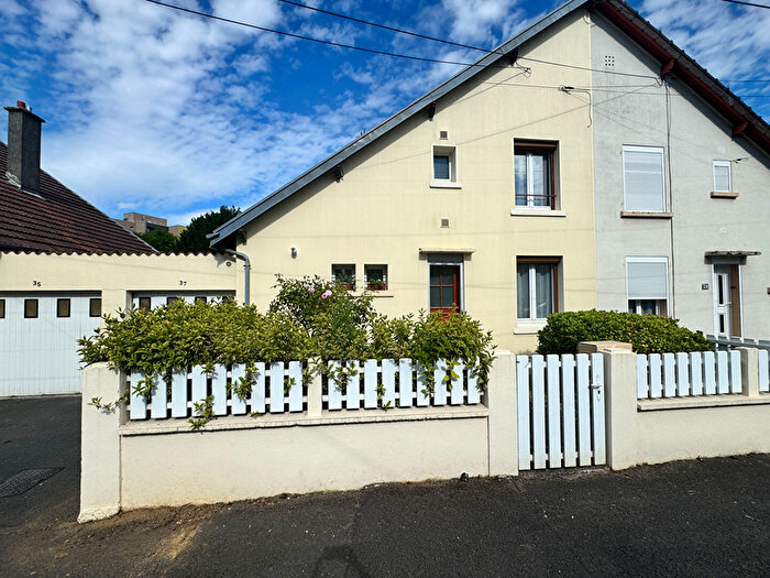 Maison 4 pièces à Charleville-Mézières, Ronde Couture, à vendre