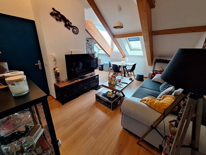 Appartement à louer - Bord du Lac, Évian-les-Bains - 3 pièces - 2 chambres