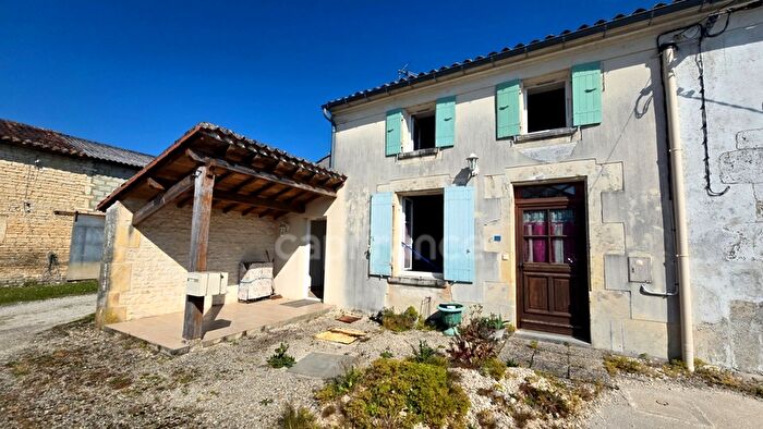 Maison 3 pièces à La Brousse, à vendre