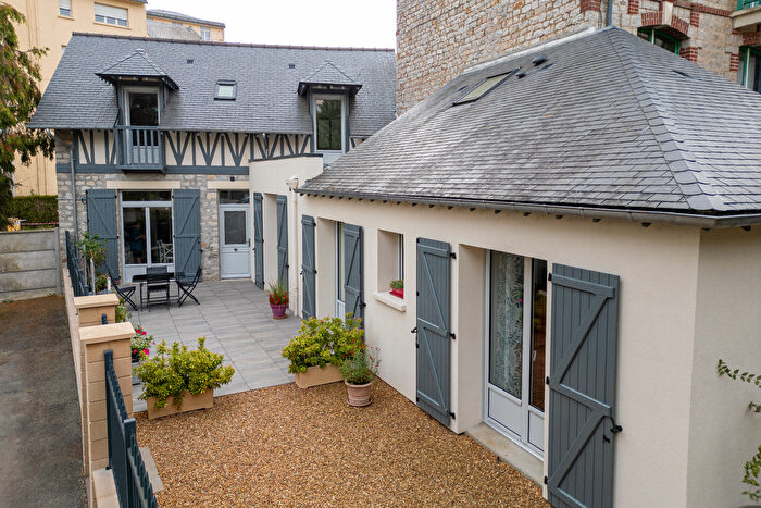 Bagnoles-de-l'Orne - Maison 7 pièces à vendre