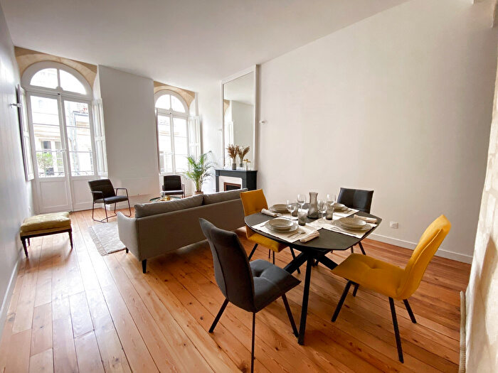 Appartement à louer - Bordeaux, Saint-Christoly - 4 pièces - 2 chambres