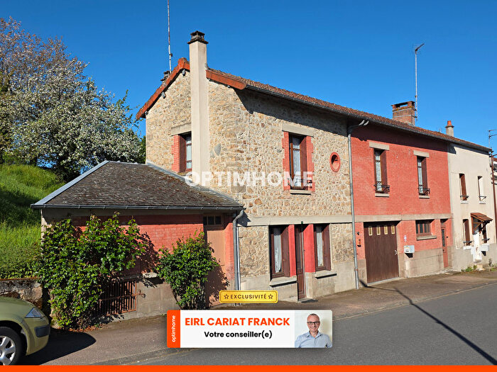 Saint-Étienne-de-Fursac : Maison 9 pièces à vendre