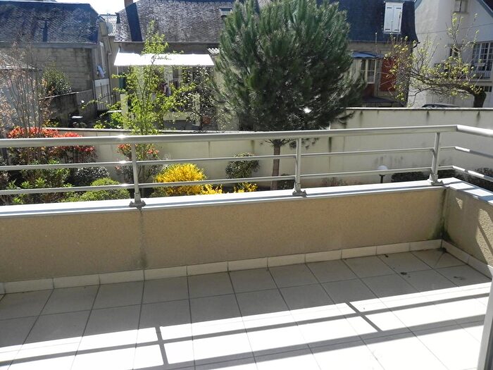 Appartement à louer - Brive-la-Gaillarde - 3 pièces - 2 chambres