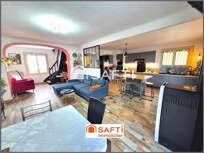 Maison 6 pièces à vendre à Descartes